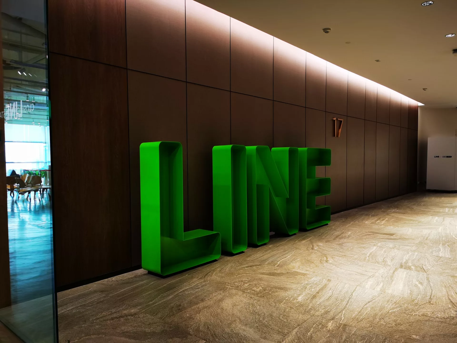 LINE Keep 下載全部怎麼做？使用電腦版：不必一個月一個月慢慢點 » 科技人